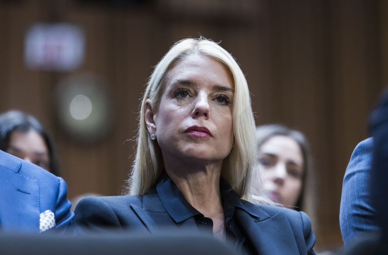 Citing 'Intensified' Public Interest, DOJ in New Memo of Law Urges ...