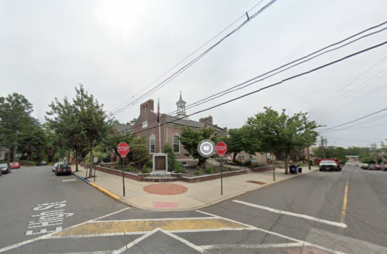 Law Firm and 4 Attorneys Sued for Malpractice| Law.com