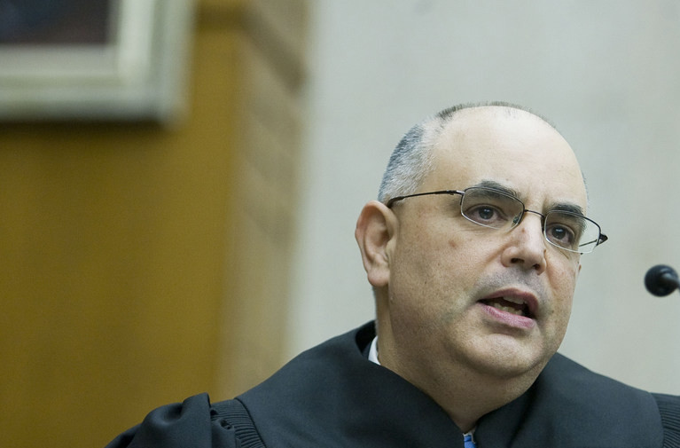 US Judge Dismisses Paul Weiss Lawsuit Demanding Federal Probe Into ...