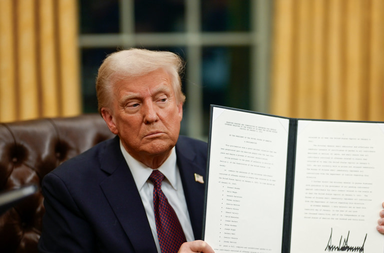 9th Circuit Blocks Trump Executive Order on Birthright Citizenship| Law.com