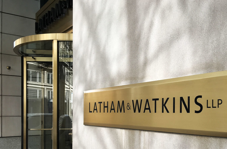 Latham & Watkins Lands Roles on 14 Mega-Deals in Five Days| Law.com