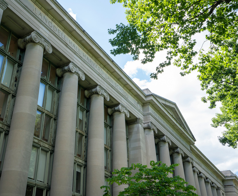 Dan Roe | Legal News Coverage | Law.com