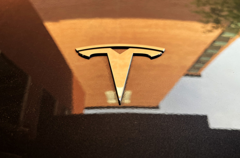 Tesla’s Alleged Autopilot Failure Faces Punitive Damages in Crash| Law.com