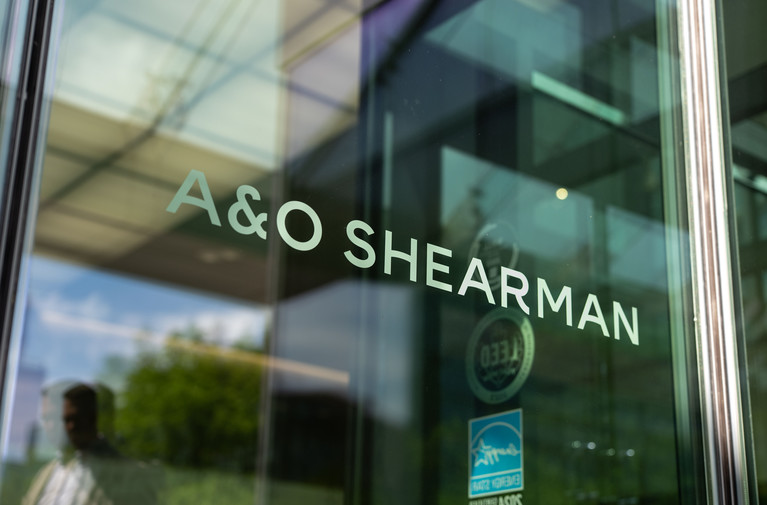 A&O Shearman Delays Start Dates for Some First-Year Associates| Law.com